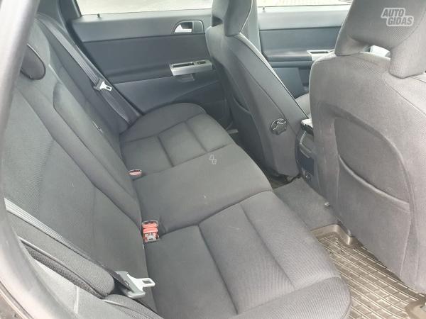 Melns Volvo V50 2007 Kauņa, ar dzinēja tilpumu 2.00 L un nobraukumu 420 tūkst. km par 1000 €, foto 8 vietnē AUTOMOTO.COM.LV