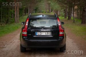 Melns Volvo V50 2007 Tukums, ar dzinēja tilpumu 1.60 L un nobraukumu 246 tūkst. km par 2290 €, foto 6 vietnē AUTOMOTO.COM.LV