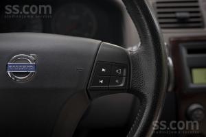 Melns Volvo V50 2007 Tukums, ar dzinēja tilpumu 1.60 L un nobraukumu 246 tūkst. km par 2290 €, foto 19 vietnē AUTOMOTO.COM.LV