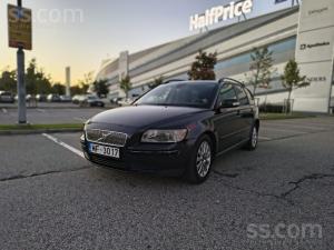 Melns Volvo V50 2007 Rīga, ar dzinēja tilpumu 2.40 L un nobraukumu 277 tūkst. km par 900 €, foto 4 vietnē AUTOMOTO.COM.LV