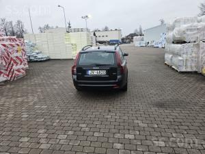 Melns Volvo V50 2008 Jelgava, ar dzinēja tilpumu 2.00 L un nobraukumu 336 tūkst. km par 2500 €, foto 3 vietnē AUTOMOTO.COM.LV