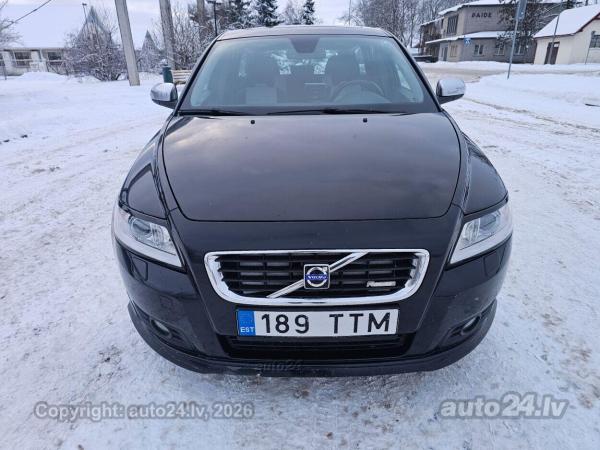 Melns Volvo V50 2008 Paide, ar dzinēja tilpumu 1.60 L un nobraukumu 249 tūkst. km par 2950 €, foto 2 vietnē AUTOMOTO.COM.LV
