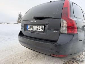 Black Volvo V50 2008 in Vilnius, with an engine capacity of 2.00 L and mileage of 395 thousand km for 2500 €, photo 11 on AUTOMOTO.COM.LV