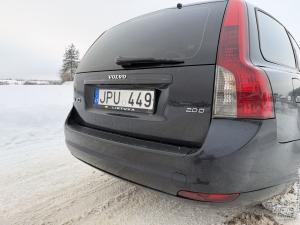 Black Volvo V50 2008 in Vilnius, with an engine capacity of 2.00 L and mileage of 398 thousand km for 2500 €, photo 11 on AUTOMOTO.COM.LV