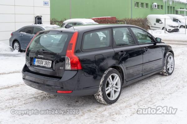 Black Volvo V50 2008 in Tallinn, with an engine capacity of 1.60 L and mileage of 190 thousand km for 3500 €, photo 5 on AUTOMOTO.COM.LV