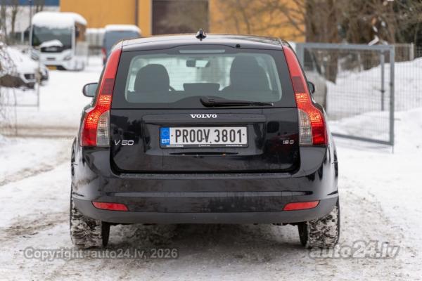 Black Volvo V50 2008 in Tallinn, with an engine capacity of 1.60 L and mileage of 190 thousand km for 3500 €, photo 6 on AUTOMOTO.COM.LV