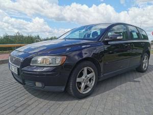 Черный Вольво В50 2008 в Расейняй, объемом двигателя 2.00 л и пробегом 366 тыс. км за 1450 €, фото 3 на AUTOMOTO.COM.LV