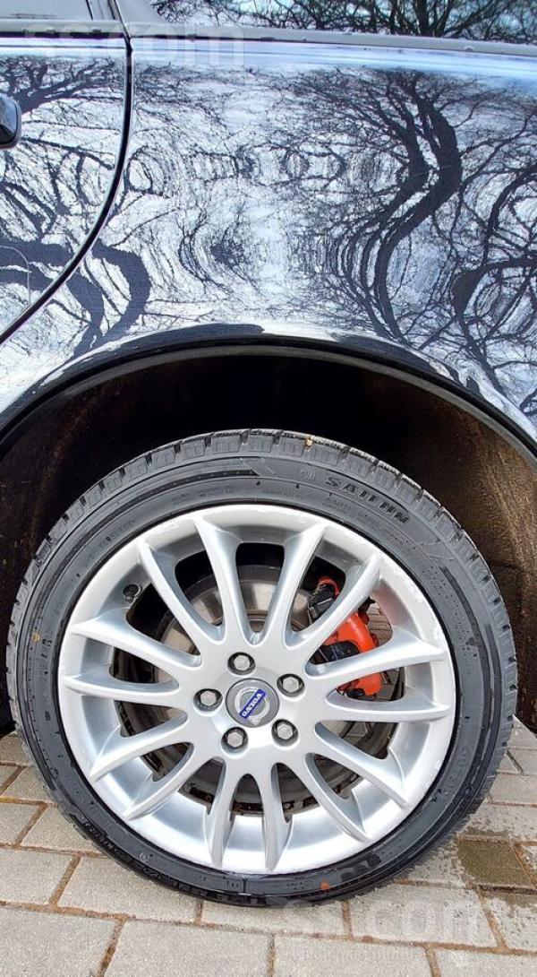 Black Volvo V50 2008 in Bauska, with an engine capacity of 2.00 L and mileage of 255 thousand km for 3900 €, photo 8 on AUTOMOTO.COM.LV
