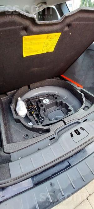 Melns Volvo V50 2008 Bauska, ar dzinēja tilpumu 2.00 L un nobraukumu 255 tūkst. km par 3900 €, foto 26 vietnē AUTOMOTO.COM.LV