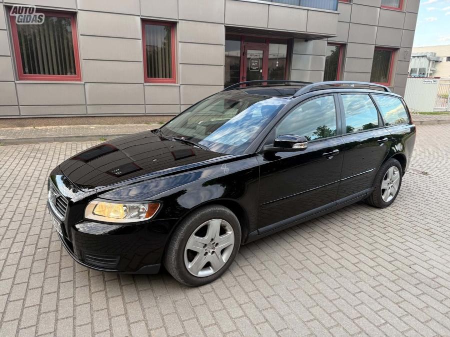 Melns Volvo V50 2008 Mažeikiai, ar dzinēja tilpumu 2.00 L un nobraukumu 274 tūkst. km par 2750 €, foto 7 vietnē AUTOMOTO.COM.LV