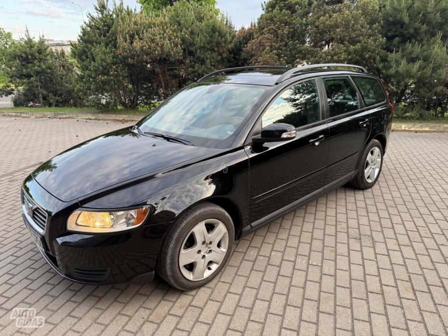 Melns Volvo V50 2008 Mažeikiai, ar dzinēja tilpumu 2.00 L un nobraukumu 274 tūkst. km par 2750 €, foto 14 vietnē AUTOMOTO.COM.LV