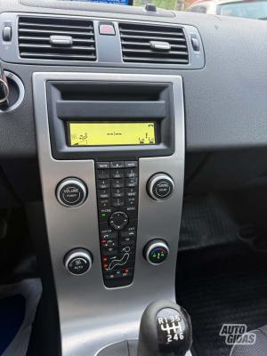 Melns Volvo V50 2008 Mažeikiai, ar dzinēja tilpumu 2.00 L un nobraukumu 274 tūkst. km par 2750 €, foto 25 vietnē AUTOMOTO.COM.LV