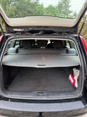 Melns Volvo V50 2008 Mažeikiai, ar dzinēja tilpumu 2.00 L un nobraukumu 274 tūkst. km par 2750 €, foto 33 vietnē AUTOMOTO.COM.LV