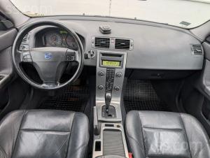 Melns Volvo V50 2008 Rīga, ar dzinēja tilpumu 2.00 L un nobraukumu 360 tūkst. km par 1500 €, foto 16 vietnē AUTOMOTO.COM.LV