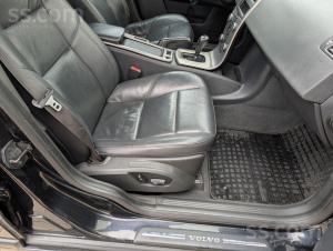 Melns Volvo V50 2008 Rīga, ar dzinēja tilpumu 2.00 L un nobraukumu 360 tūkst. km par 1500 €, foto 18 vietnē AUTOMOTO.COM.LV