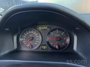Melns Volvo V50 2008 Rīga, ar dzinēja tilpumu 2.00 L un nobraukumu 260 tūkst. km par 2150 €, foto 11 vietnē AUTOMOTO.COM.LV