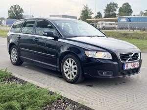 Черный Вольво В50 2008 в Рига, объемом двигателя 2.00 л и пробегом 365 тыс. км за 2695 €, фото 10 на AUTOMOTO.COM.LV