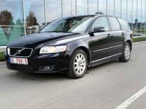Черный Вольво В50 2008 в Рига, объемом двигателя 2.00 л и пробегом 365 тыс. км за 2695 €, фото 12 на AUTOMOTO.COM.LV
