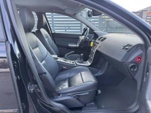 Melns Volvo V50 2008 Jelgava, ar dzinēja tilpumu 2.00 L un nobraukumu 250 tūkst. km par 3900 €, foto 12 vietnē AUTOMOTO.COM.LV