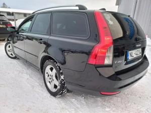 Melns Volvo V50 2008 Rīga, ar dzinēja tilpumu 1.60 L un nobraukumu 140 tūkst. km par 2350 €, foto 7 vietnē AUTOMOTO.COM.LV