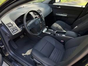Melns Volvo V50 2008 Rīga, ar dzinēja tilpumu 2.00 L un nobraukumu 26 tūkst. km par 1500 €, foto 9 vietnē AUTOMOTO.COM.LV