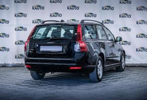 Melns Volvo V50 2008 Kauņa, ar dzinēja tilpumu 1.60 L un nobraukumu 358 tūkst. km par 3390 €, foto 4 vietnē AUTOMOTO.COM.LV