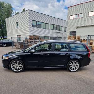 Melns Volvo V50 2008 Kauņa, ar dzinēja tilpumu 2.00 L un nobraukumu 294 tūkst. km par 2999 €, foto 6 vietnē AUTOMOTO.COM.LV