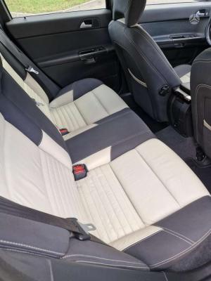 Melns Volvo V50 2008 Kauņa, ar dzinēja tilpumu 2.00 L un nobraukumu 294 tūkst. km par 2999 €, foto 10 vietnē AUTOMOTO.COM.LV