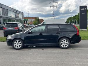 Melns Volvo V50 2008 Narva, ar dzinēja tilpumu 1.60 L un nobraukumu 316 tūkst. km par 699 €, foto 5 vietnē AUTOMOTO.COM.LV