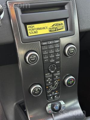 Black Volvo V50 2008 in Riga, with an engine capacity of 2.00 L and mileage of 348 thousand km for 4200 €, photo 15 on AUTOMOTO.COM.LV