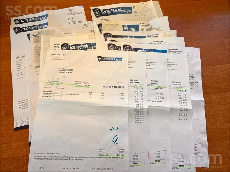 Black Volvo V50 2008 in Riga, with an engine capacity of 2.00 L and mileage of 348 thousand km for 4200 €, photo 21 on AUTOMOTO.COM.LV