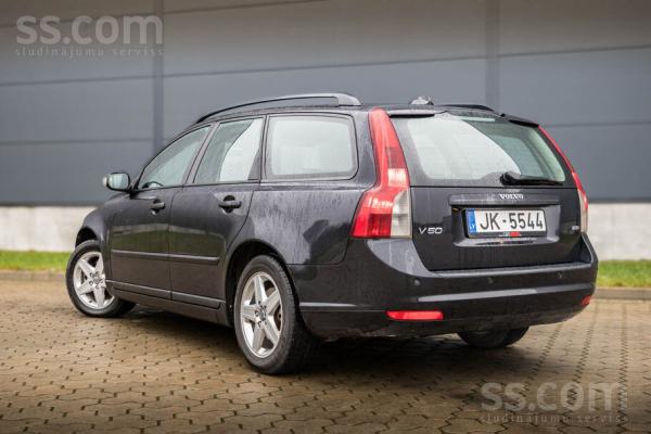 Melns Volvo V50 2008 Rīga, ar dzinēja tilpumu 1.60 L un nobraukumu 253 tūkst. km par 3490 €, foto 6 vietnē AUTOMOTO.COM.LV