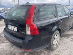 Черный Вольво В50 2008 в Клайпеда, объемом двигателя 1.60 л и пробегом 228 тыс. км за 1300 €, фото 3 на AUTOMOTO.COM.LV