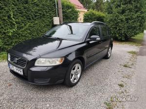 Melns Volvo V50 2008 Tallina, ar dzinēja tilpumu 2.00 L un nobraukumu 240 tūkst. km par 5450 €, foto 6 vietnē AUTOMOTO.COM.LV