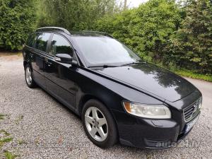 Melns Volvo V50 2008 Tallina, ar dzinēja tilpumu 2.00 L un nobraukumu 240 tūkst. km par 5450 €, foto 8 vietnē AUTOMOTO.COM.LV