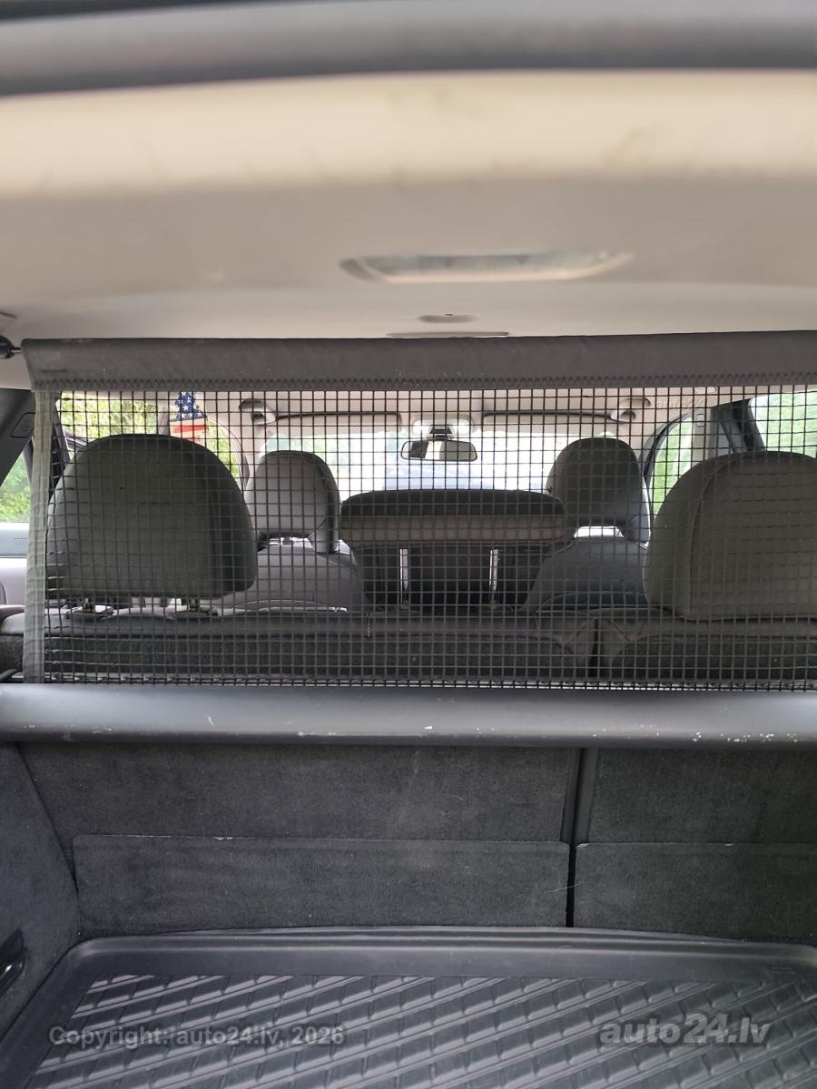 Melns Volvo V50 2008 Tallina, ar dzinēja tilpumu 2.00 L un nobraukumu 240 tūkst. km par 5450 €, foto 16 vietnē AUTOMOTO.COM.LV