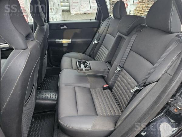 Melns Volvo V50 2008 Jelgava, ar dzinēja tilpumu 2.00 L un nobraukumu 336 tūkst. km par 1800 €, foto 7 vietnē AUTOMOTO.COM.LV