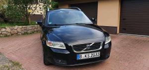 Melns Volvo V50 2008 Viļņa, ar dzinēja tilpumu 1.56 L un nobraukumu 234 tūkst. km par 3250 €, foto 13 vietnē AUTOMOTO.COM.LV