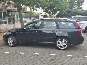 Melns Volvo V50 2008 Rīga, ar dzinēja tilpumu 1.60 L un nobraukumu 0 tūkst. km par 1990 €, foto 11 vietnē AUTOMOTO.COM.LV