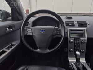 Melns Volvo V50 2008 Rīga, ar dzinēja tilpumu 1.60 L un nobraukumu 0 tūkst. km par 1990 €, foto 18 vietnē AUTOMOTO.COM.LV