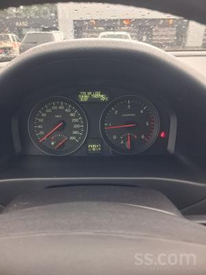 Melns Volvo V50 2008 Jelgava, ar dzinēja tilpumu 1.60 L un nobraukumu 260 tūkst. km par 1800 €, foto 11 vietnē AUTOMOTO.COM.LV