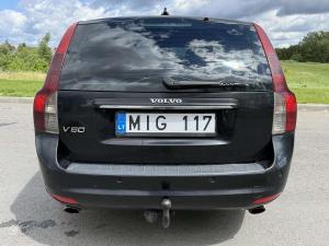 Melns Volvo V50 2008 Viļņa, ar dzinēja tilpumu 2.40 L un nobraukumu 416 tūkst. km par 2200 €, foto 8 vietnē AUTOMOTO.COM.LV