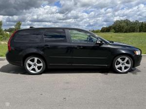 Melns Volvo V50 2008 Viļņa, ar dzinēja tilpumu 2.40 L un nobraukumu 416 tūkst. km par 2200 €, foto 10 vietnē AUTOMOTO.COM.LV