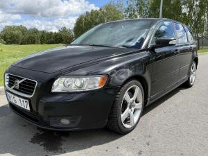 Melns Volvo V50 2008 Viļņa, ar dzinēja tilpumu 2.40 L un nobraukumu 416 tūkst. km par 2200 €, foto 11 vietnē AUTOMOTO.COM.LV