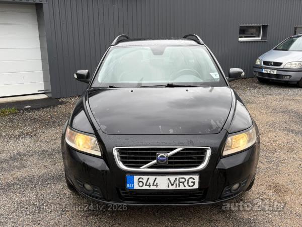 Black Volvo V50 2008 in Rapla, with an engine capacity of 1.60 L and mileage of 0 thousand km for 1250 €, photo 7 on AUTOMOTO.COM.LV