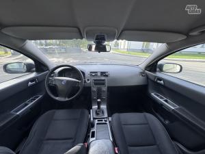 Melns Volvo V50 2008 Naujoji Akmenė, ar dzinēja tilpumu 1.60 L un nobraukumu 317 tūkst. km par 1900 €, foto 9 vietnē AUTOMOTO.COM.LV