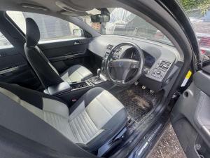 Melns Volvo V50 2008 Kauņa, ar dzinēja tilpumu 1.80 L un nobraukumu 225 tūkst. km par 1150 €, foto 5 vietnē AUTOMOTO.COM.LV
