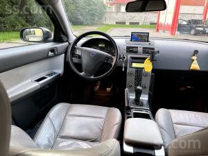 Melns Volvo V50 2008 Rīga, ar dzinēja tilpumu 2.40 L un nobraukumu 300 tūkst. km par 2999 €, foto 15 vietnē AUTOMOTO.COM.LV
