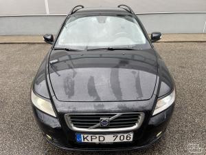 Black Volvo V50 2008 in Vilnius, with an engine capacity of 2.00 L and mileage of 0 thousand km for 1750 €, photo 9 on AUTOMOTO.COM.LV