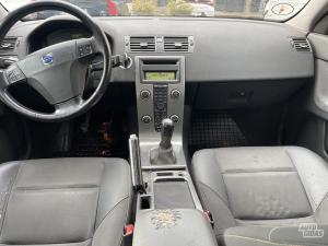 Black Volvo V50 2008 in Vilnius, with an engine capacity of 2.00 L and mileage of 0 thousand km for 1750 €, photo 21 on AUTOMOTO.COM.LV